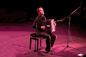 Biographie de l’accordéoniste le plus titré au monde - jeromerichard.fr
